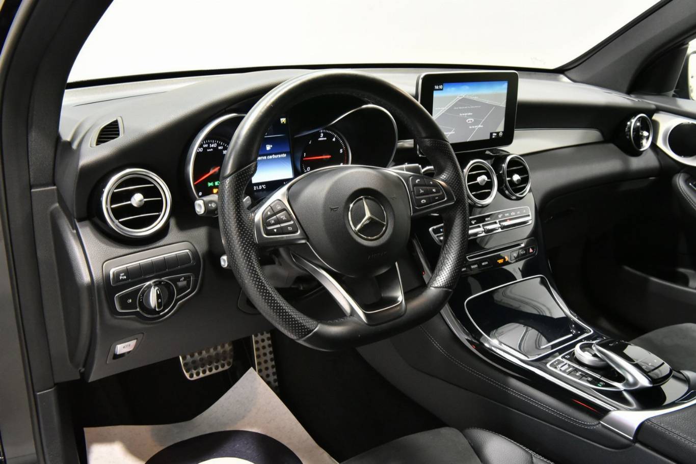 MERCEDES-BENZ Glc 220 D 4matic coupe' premium amg Usata a Brescia - AUTOUNICA